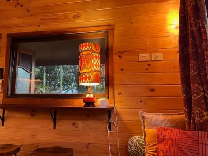 Tropical Inner City Tiny House. - Brisbane