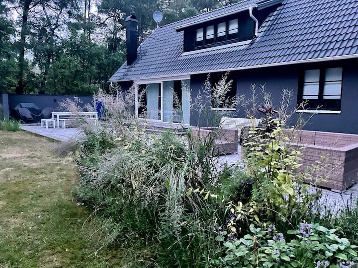 Lovely House In Ljunghusen - Höllviken