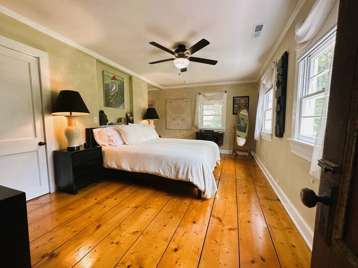Beaufort Old Point Artist Suite - Beaufort, SC
