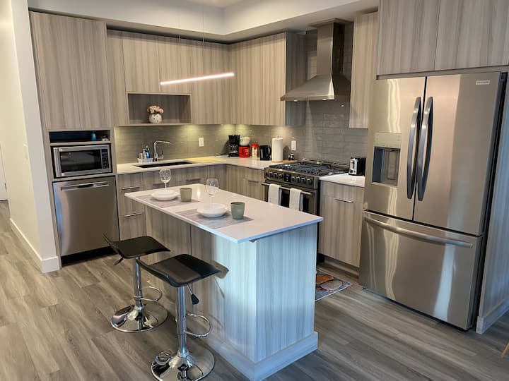 Brand New Luxury Suite Nearby Top-rated Beaches - Kelowna