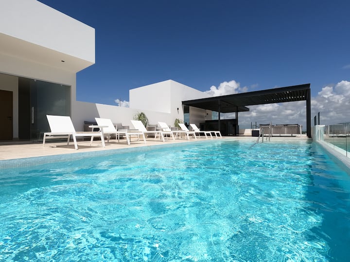 Luxury Loft W/gym, Hottub, Laundry, Cowork, Garage - Playa del Carmen