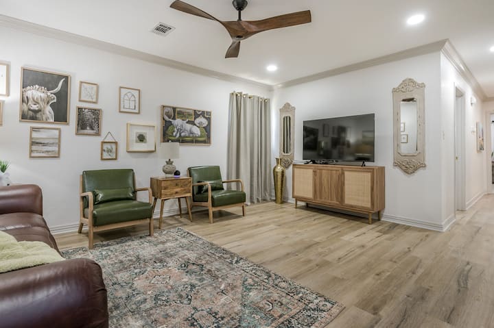 The Crystal Cottage - Amarillo