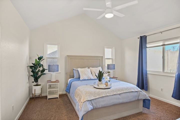 Escape To Cape Cod - Ripon, CA