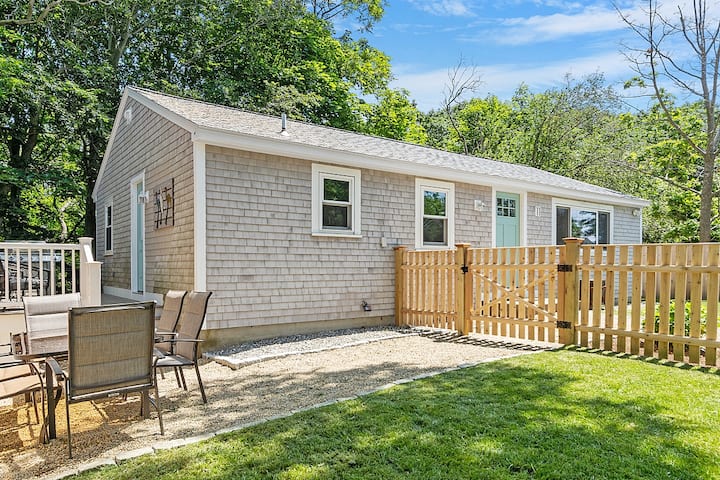 Newly Renovated Rockport Beach House - Penzance Road, MA