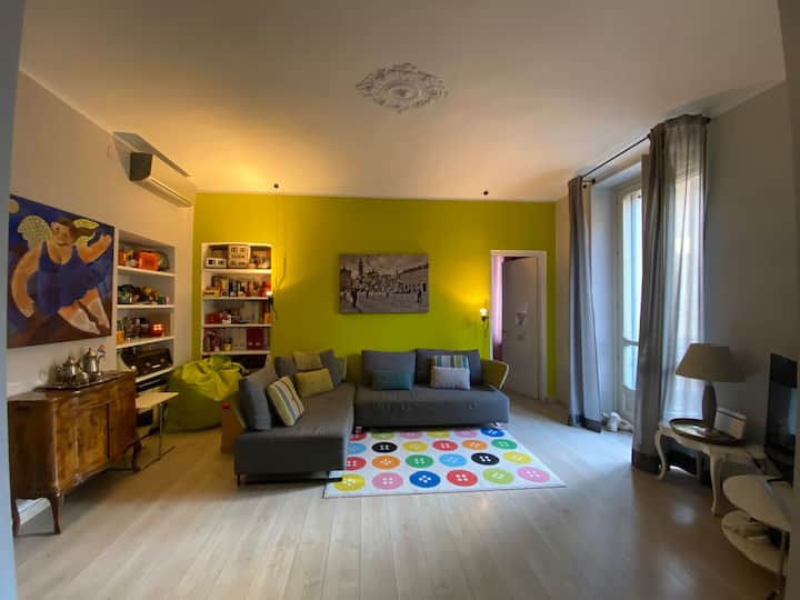 La Casa Imperfetta - Turin
