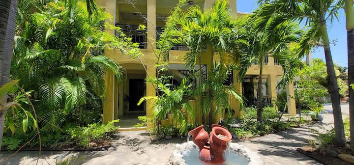 Eg For You 3bed/3bath Central Apt Kingston - Kingston, Jamaica