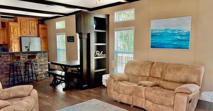 3 Rivers Retreat - Branford, FL