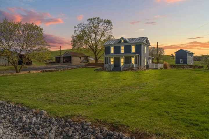 Modern Rustic Farmhouse Retreat In Appalachians! - 百老匯
