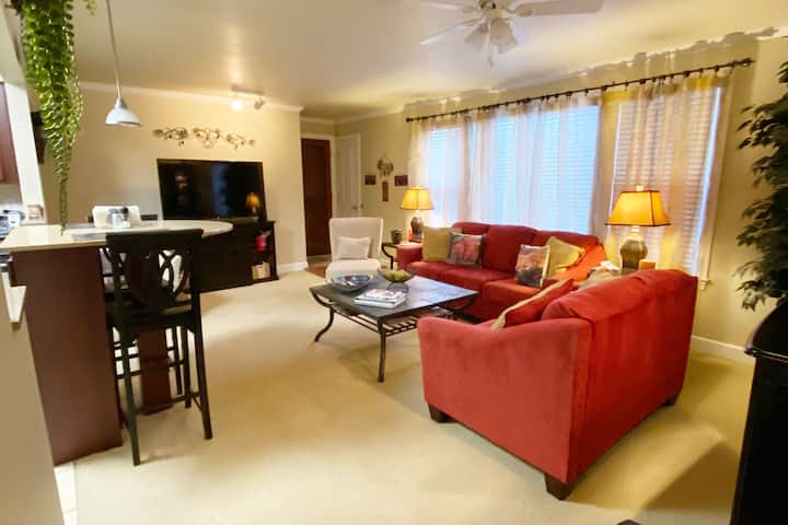 Less Than One Mile To Vaught-hemingway Stadium! - 牛津