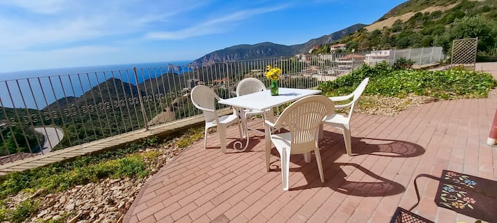 Casa Vista Mare Con Cortile - Buggerru