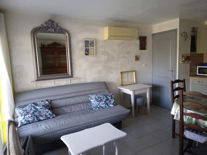 Les Tamaris Blancs Appart. 5 Pers - Arles