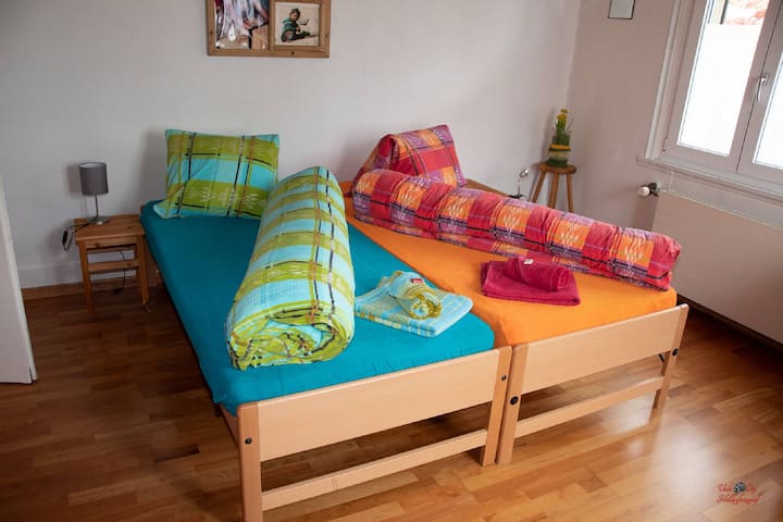Ruhiges, Helles Privatzimmer - Thun