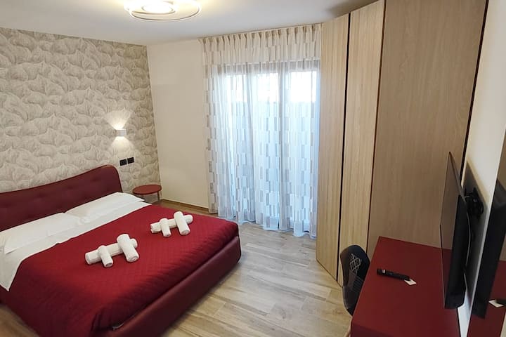 Camera 2 Con Bagno In Camera E Sauna Condivisa - Osimo