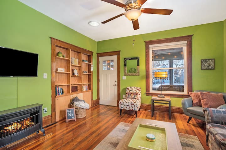 Relaxing 2br Family Stay – Near Lake & Downtown! - Muskegon, MI