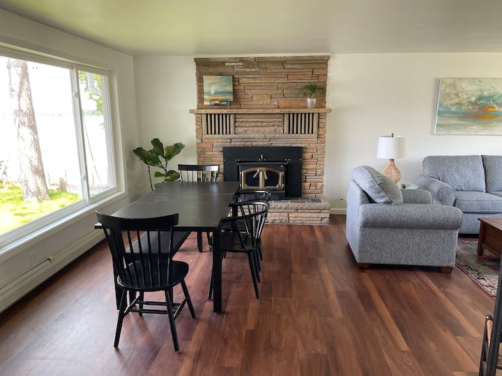 Sunset Beach Retreat Lake House - Palms Book State Park, Manistique