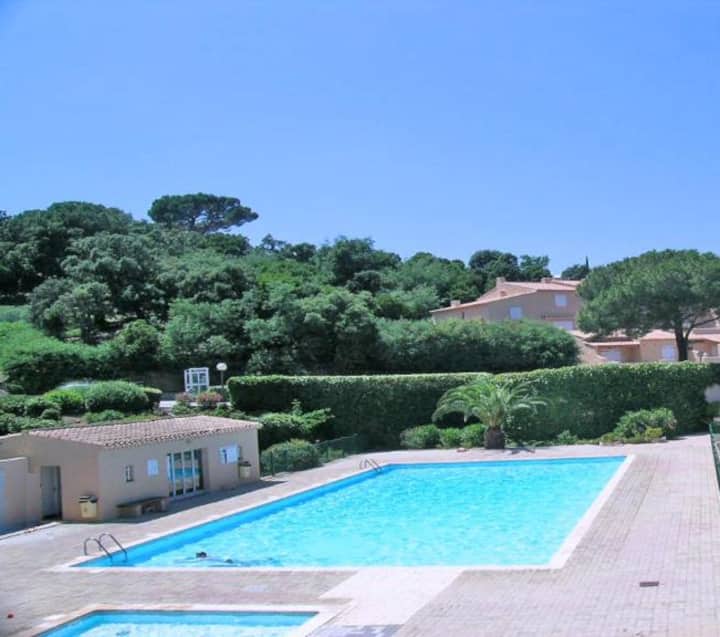 Résidence Avec Piscine & Tennis. - Sainte-Maxime