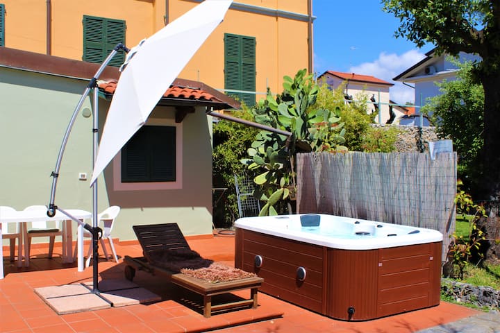 Wellness Versilia [Sauna & Jacuzzi] Free Parking - Marina di Massa