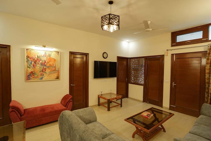 Boston 6bhk - Chandigarh