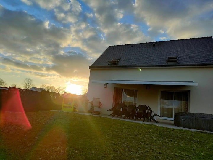 Maison  Familiale Chaleureuse Au Centre Du Faou - Le Faou