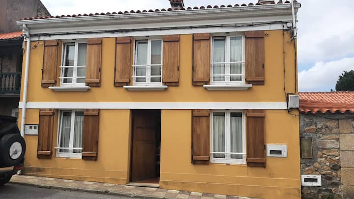 Casa Amarilla O Seixo - Narón