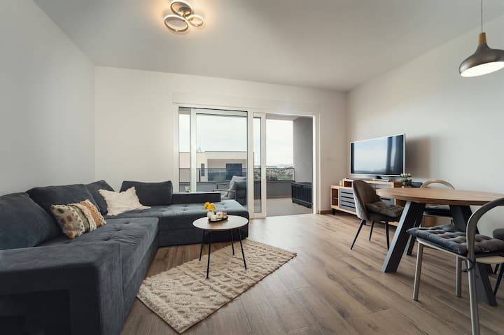 New Apartment With Amazing View - Podstrana