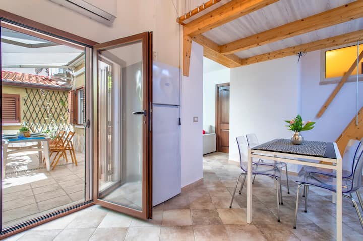 Spazioso Bilocale Cortile Privé - Alguer