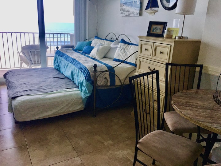 Oceanfront Condo With Balcony Heated Pool Hot Tub - Daytona Beach, FL