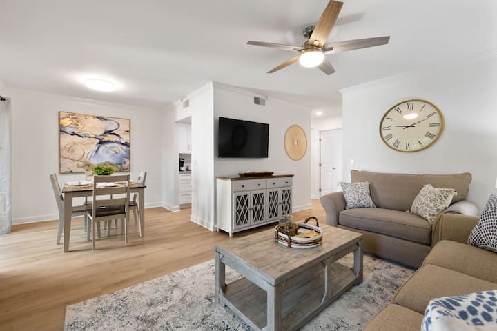 Seas The Day /Stepless/ Walk To Beach/ New 2023 - Hilton Head Island, SC