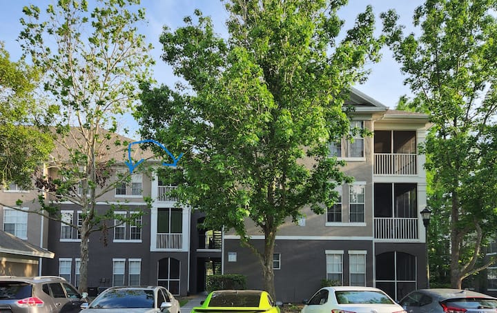 A Tampa Condo Community! - Tampa