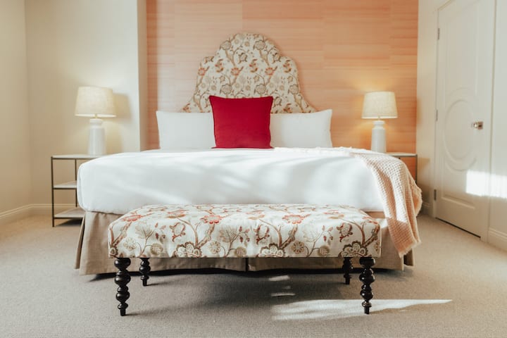 King Suite With Sitting Room - Solvang, CA