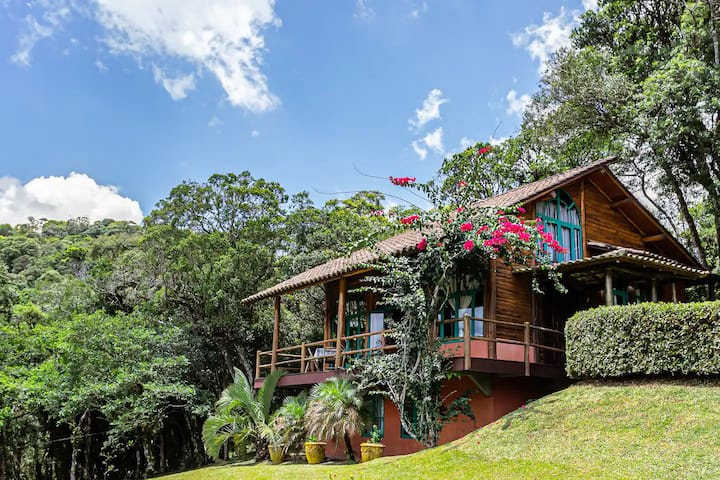 Rustic Farm House In The Mountains By The Lake - Águas Mornas