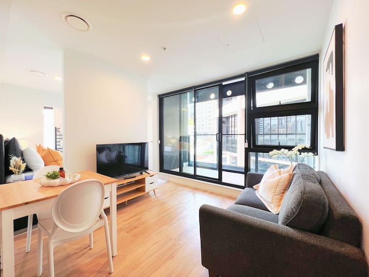 Comfy 1-bedroom Studio In Cbd - Auckland