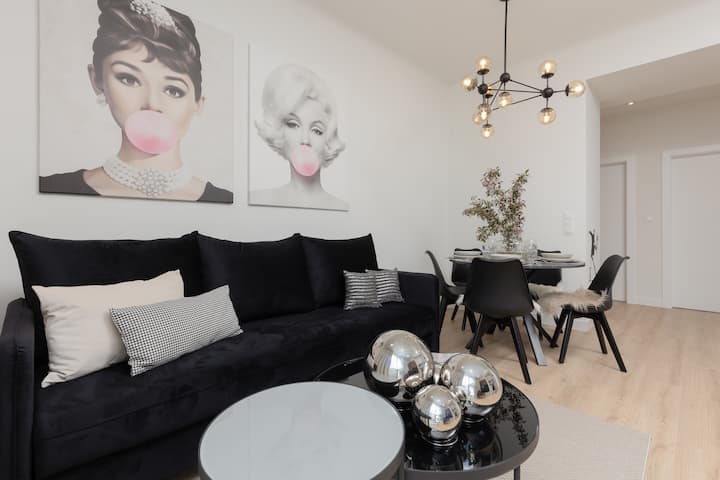 Krucza 51 | Comfortable Apartment | Desk - Varsovia