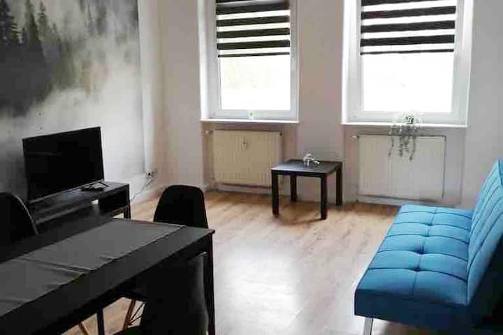 Especially For Families Or Workers, Balcony&garden - Zeitz