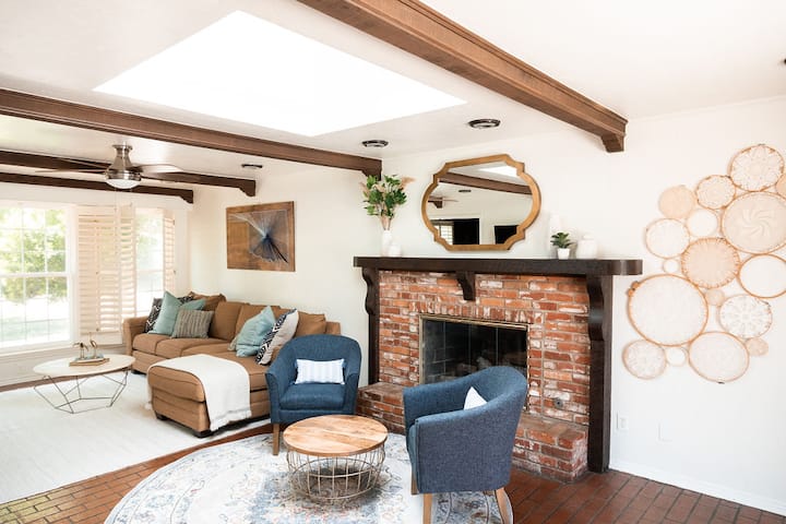 Edgewater House | Pool | Groups Welcome - Oklahoma