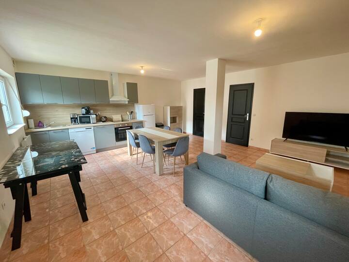 Grand T3 Cosy Avec Parking - Caudry