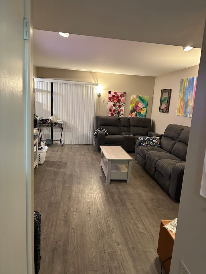 Artist’s Home - Bolingbrook