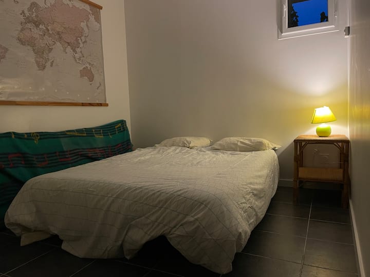 Chambre à Deux Pas Du Golfe - Île-aux-Moines