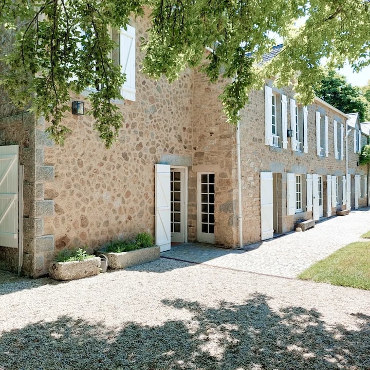 Villa Claudine De 8 Couchages à Jullouville - Jullouville