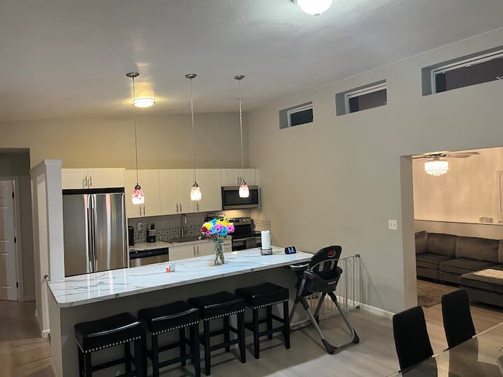 Modern Cozy Family Retreat - Fort Lauderdale