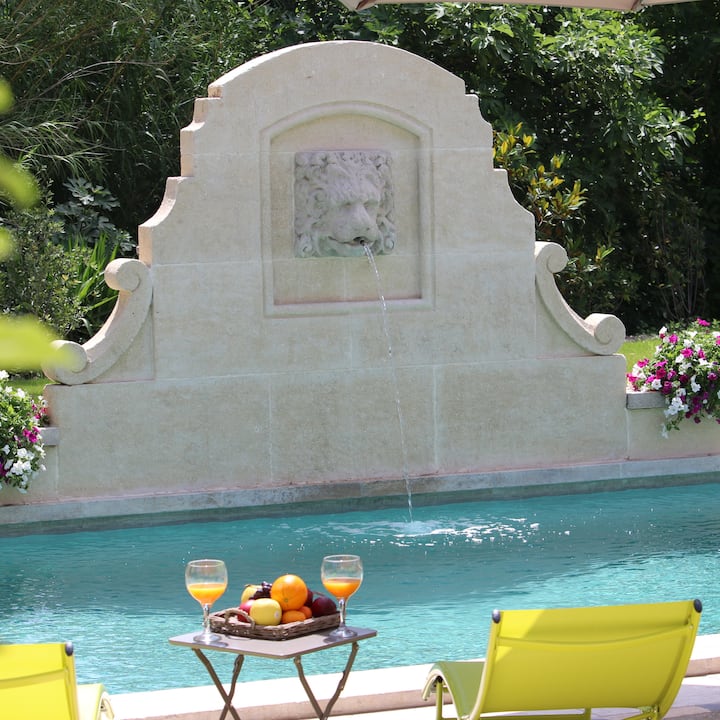 Bastide Des Cyprès - 2 Personnes - Maussane-les-Alpilles