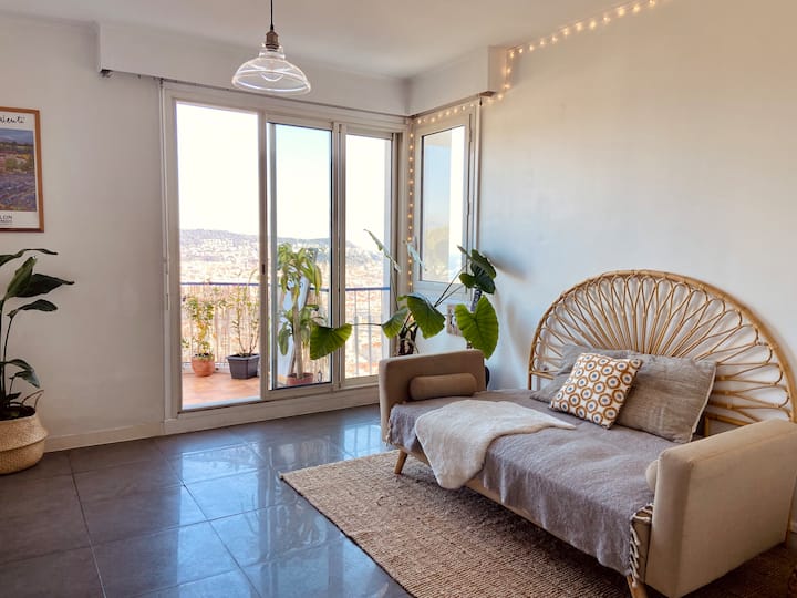 Beautiful Rooftop Apartment With Seaview - Nizza