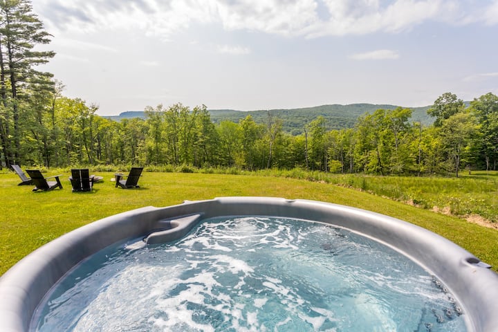 Stunning Mntn Views• Heated Pool• H/tub• Sauna - New Paltz, NY