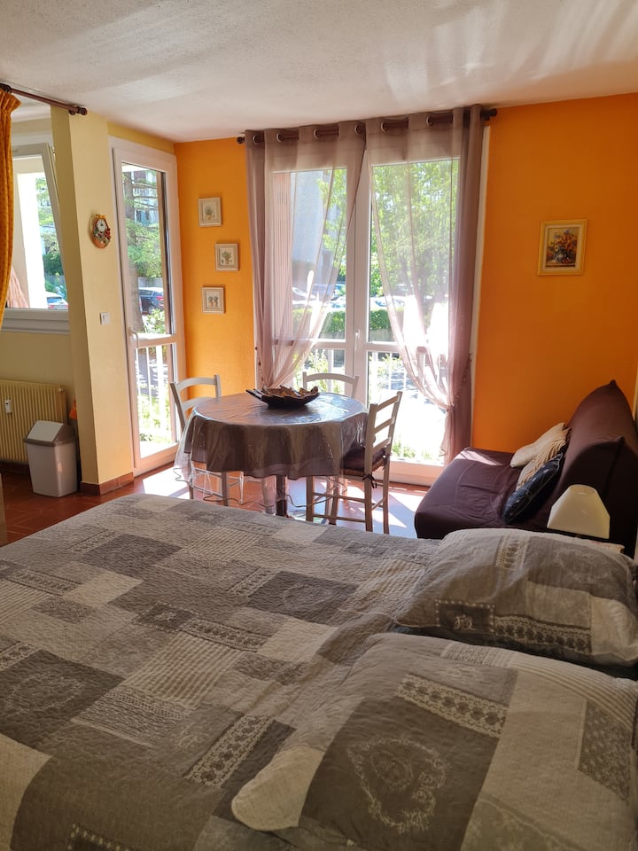 Charmant Studio - Gréoux-les-Bains