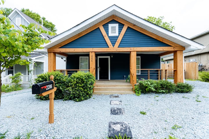 Cozy Newly Renovated House - Durham