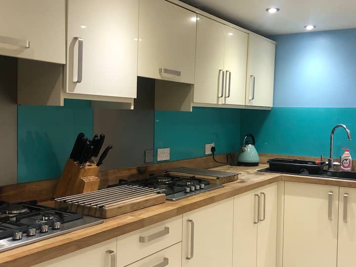 Contact Workers Perfect Stay(3) - Stafford