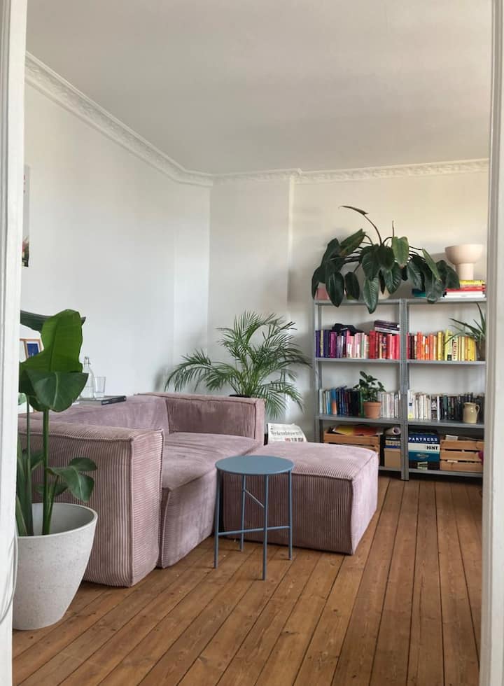 Colorful, Classic Copenhagen Apartment - Kopenhagen