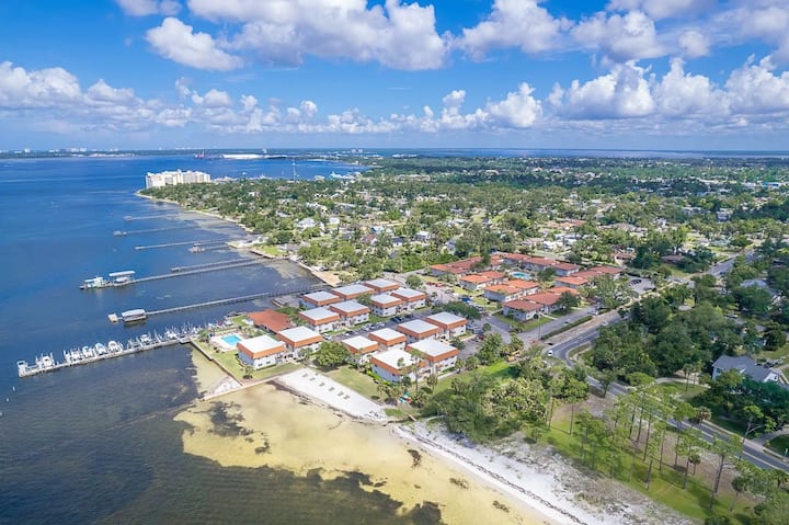 St Andrews Paradise Luxury Condo, Dedicated Office - Panama City, FL