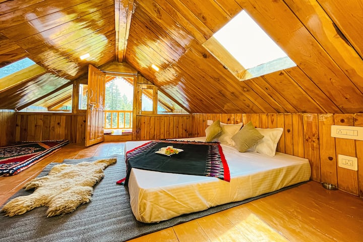 Rustic Cottage In The Heart Of Sainj Valley - Himachal Pradesh