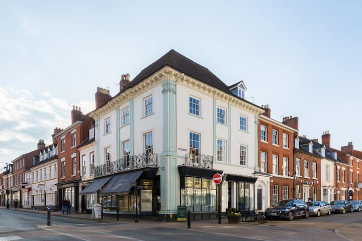 Gorgeous Luxury 2bed, Sleeps 4, Central Warwick - ロイヤル・レミントン・スパ